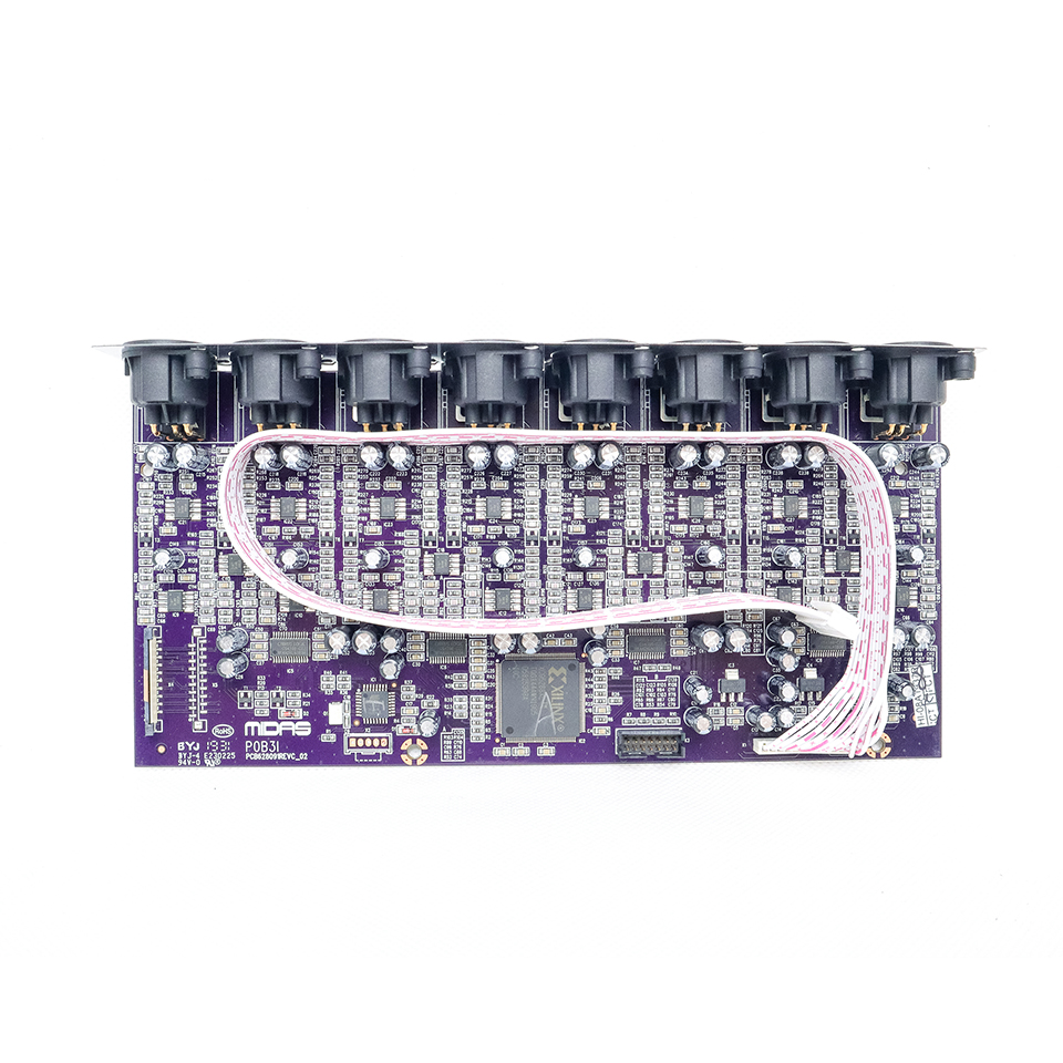 Bo output 1-8 ( ở trên) Midas M32 LIVE CP09-00566-000